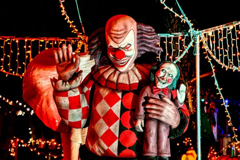 Halloween Decorations, Props & Lighting - MK Illumination