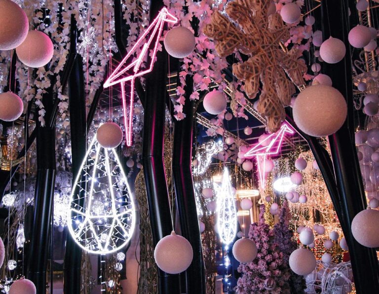 Commercial Christmas Light Motifs & Compositions - MK Illumination